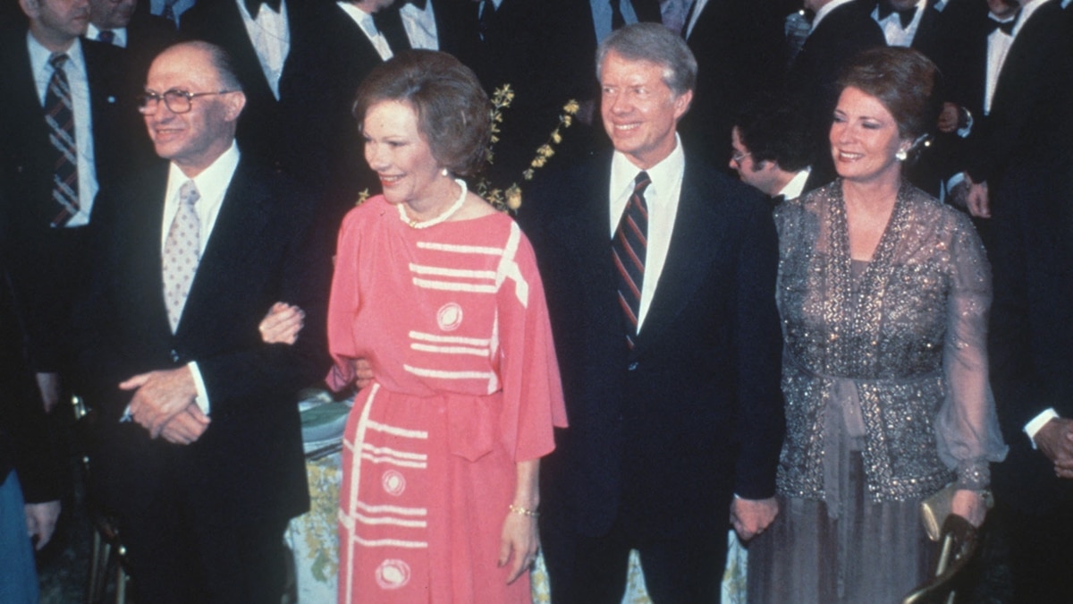 Décès de Jihane el-Sadate, veuve de l'ancien président Anouar el-Sadate