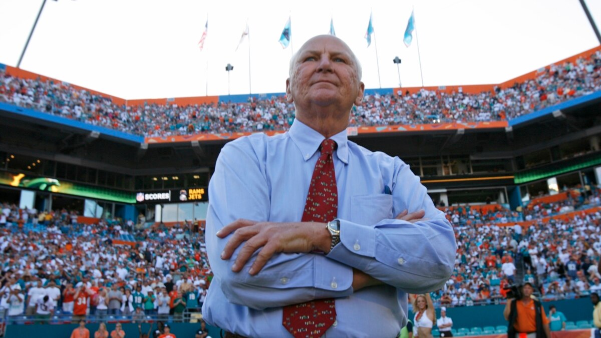 Muere Wayne Huizenga: multimillonario gracias a la basura Muere Wayne Huizenga: multimillonario gracias a la basura