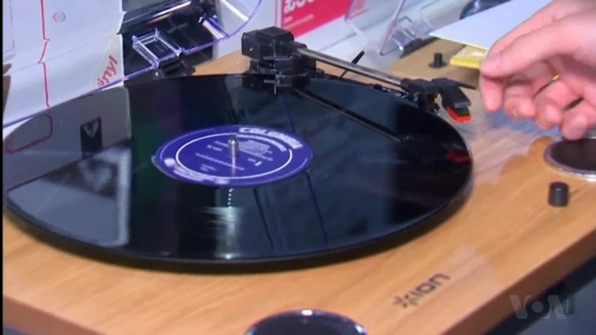 First LP Record is Re-Released Amid Vinyl Revival