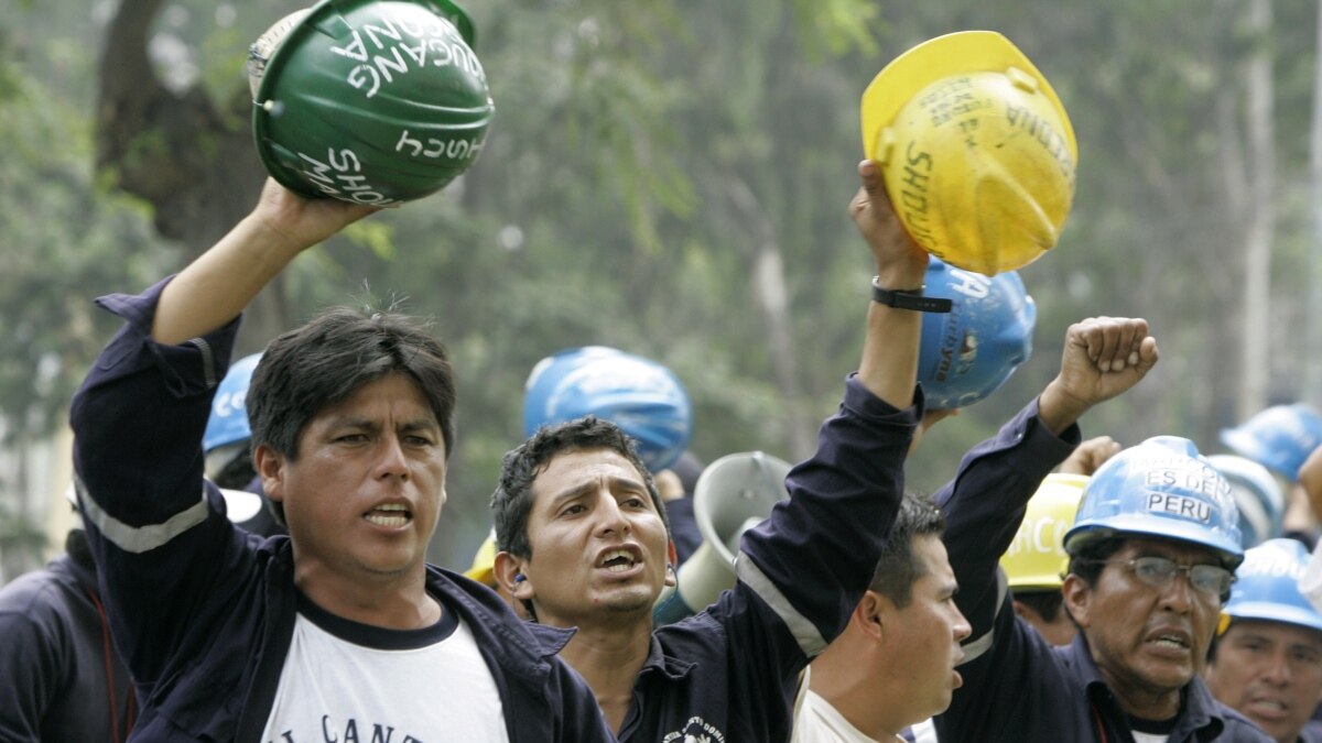 Peru Miners OK National Strike in June