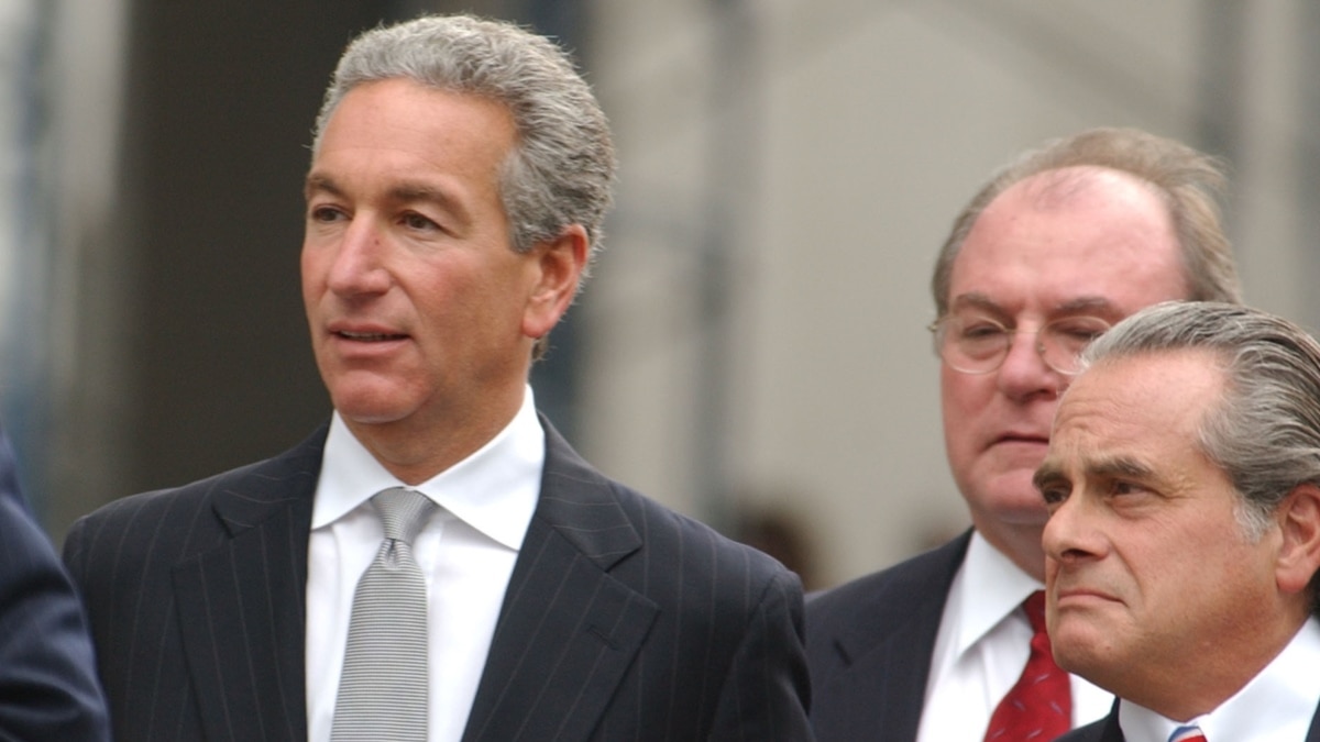 Report: Kushner Family Firm Pays $1.1B for 6,000 Apartments