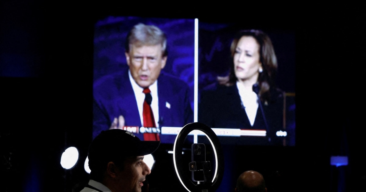 Apoyo a Trump crece entre hombres latinos, Harris sube entre mujeres ...