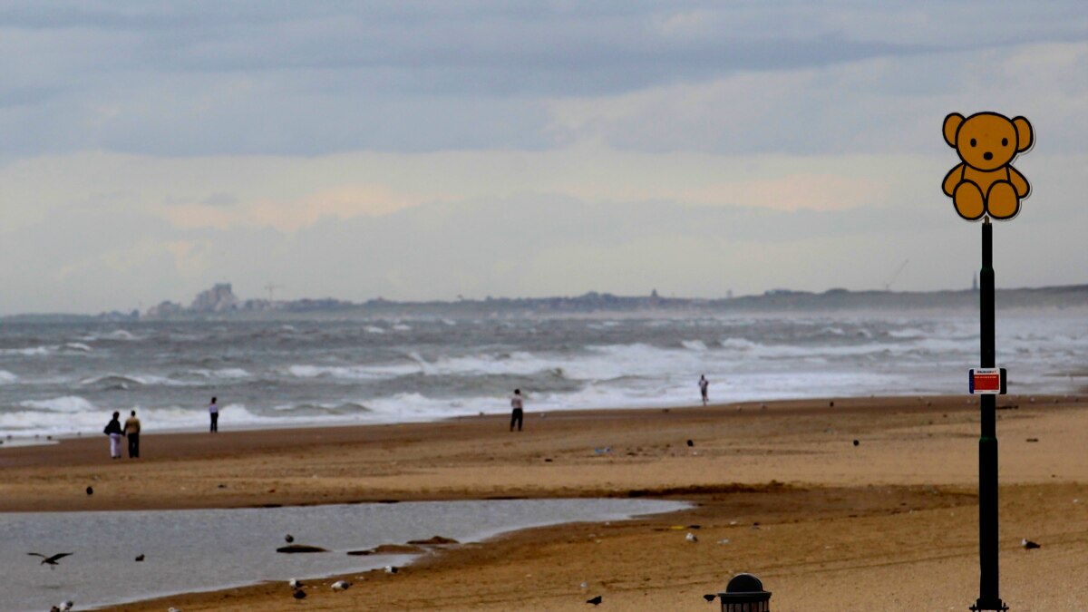 5 Surfers Drown in Rough Seas Off Dutch Coast