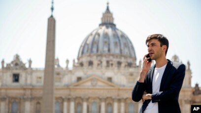 Inmunidad Diplomática Valija Diplomática: Teoría Y Uso Como Forma