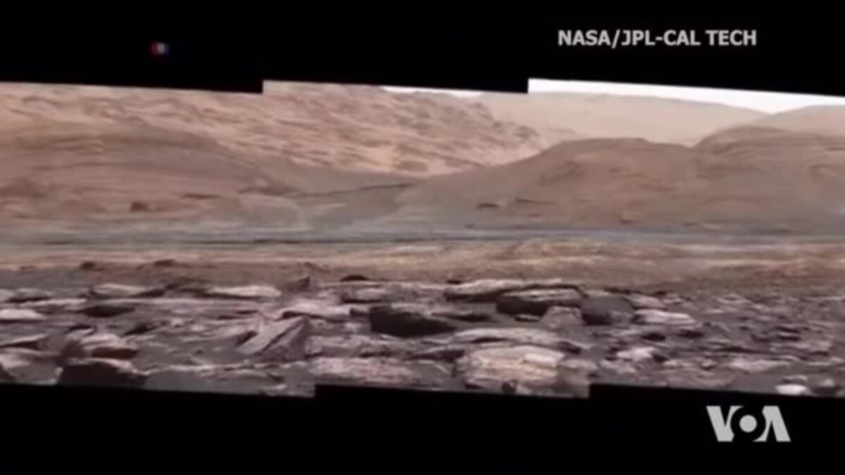 Scientists Looking for Life on Mars