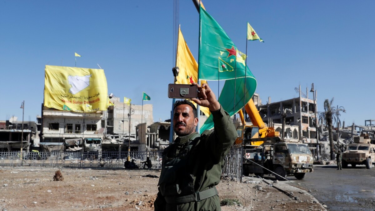 Trump Praises Syrian Democratic Forces for Fall of Raqqa