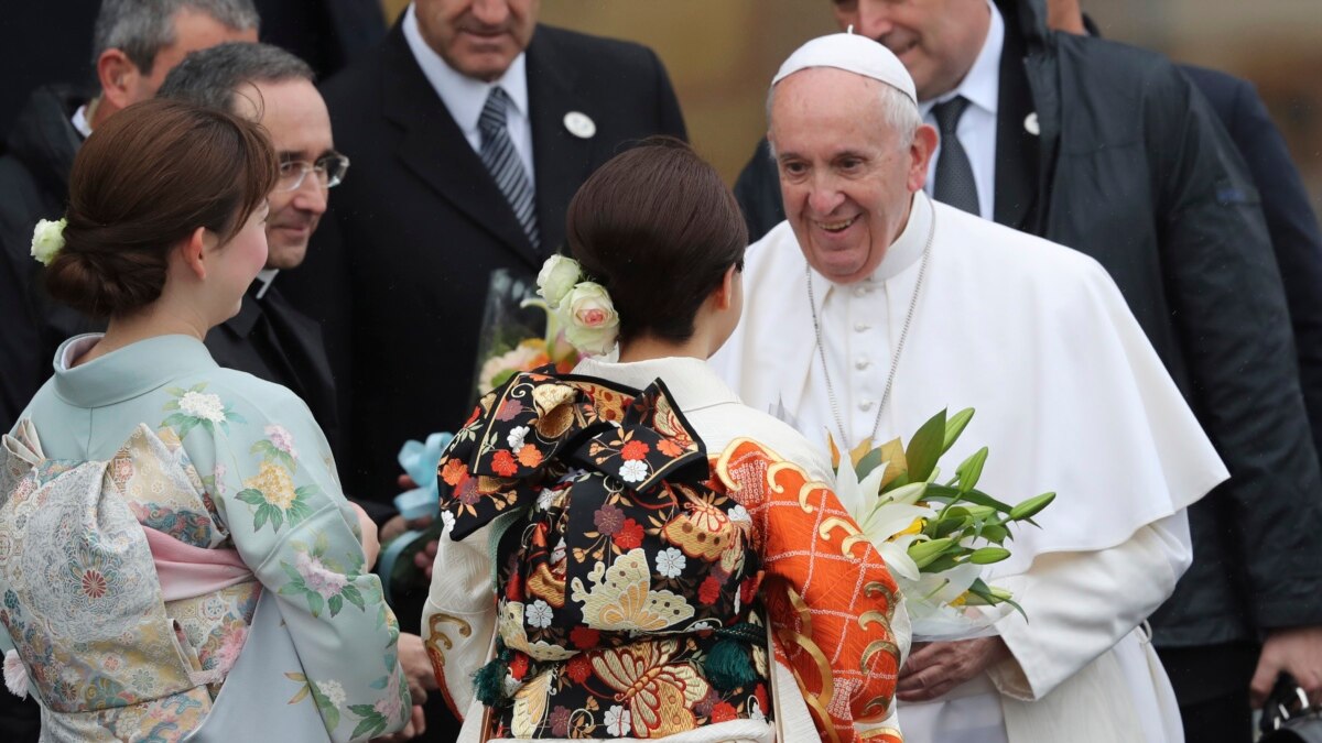 Pope Closes Japan Trip Urging Hopeful, Inclusive Society