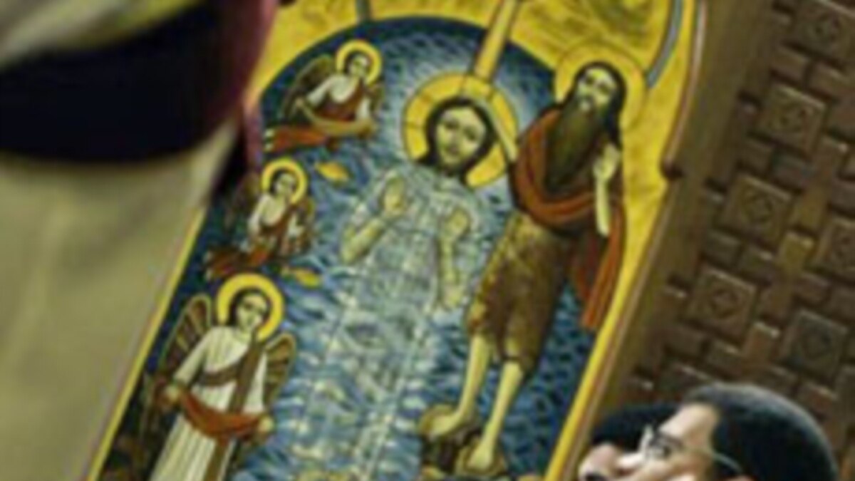 Egypt's Christians and Muslims Face Unity and Tensions