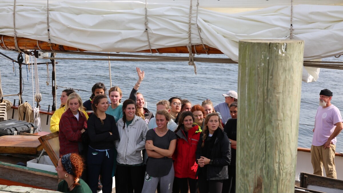 Teenage Girls Find Confidence Sailing the Open Sea