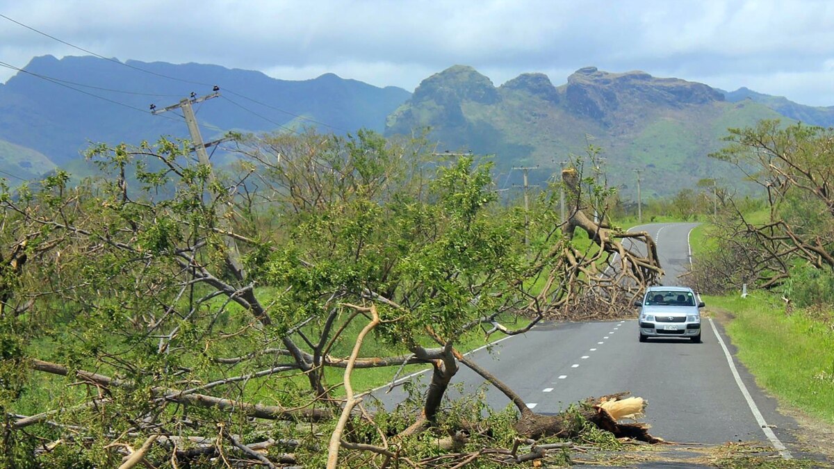 Death Toll Rises in Cyclone-ravaged Fiji
