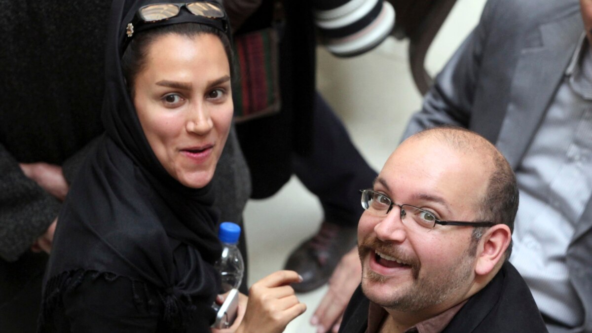 Iran's FM Says Wants Humanitarian Solution for Rezaian