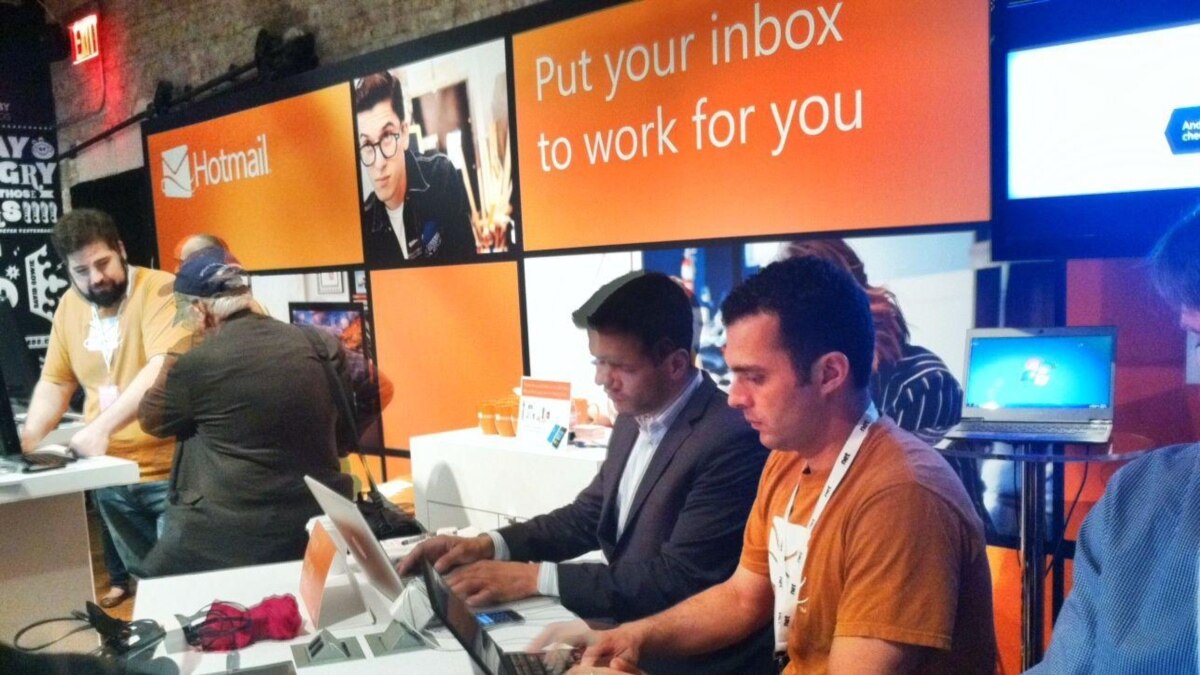 Internet Fair Showcases Innovation, Diversity