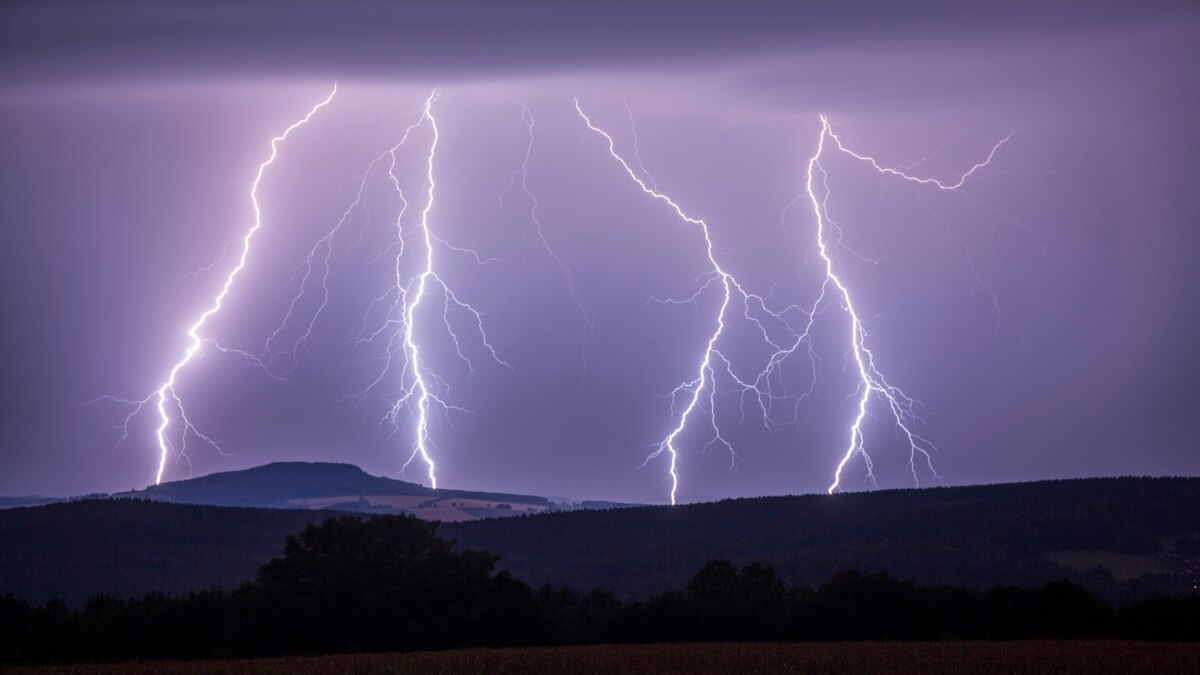 Study: Lightning May Have Helped Life Develop on Earth