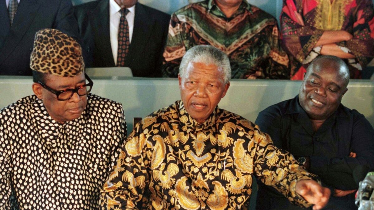 En images : La chute du président Mobutu Sese Seko, il y a 21 ans