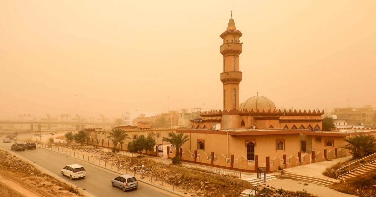 Air traffic disrupted by sandstorm in east Libya