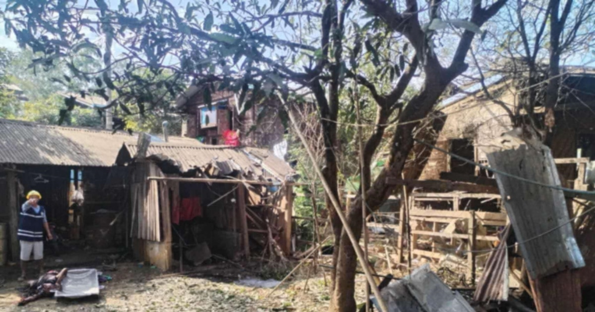 စစ်ကောင်စီ လေကြောင်းတိုက်ခိုက်မှုကြောင့် ဖားကန့်ဒေသခံ ၁၀ ဦး ထက်မနည်း သေဆုံး