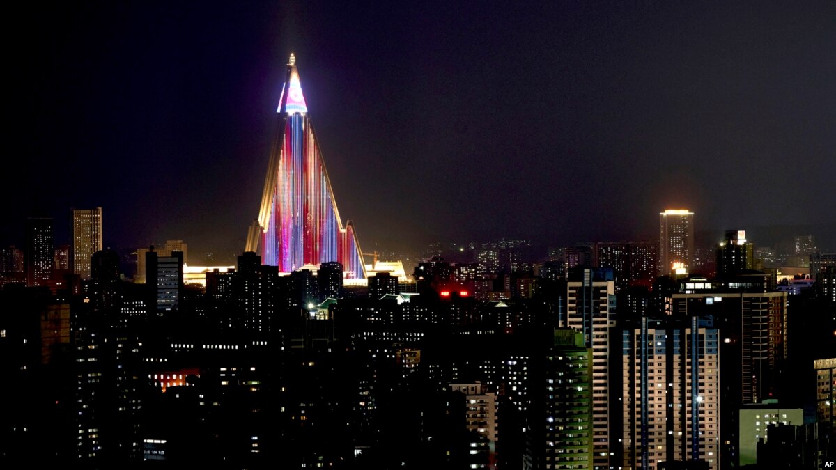 World’s Tallest Empty Hotel Reborn in N. Korean Light Show