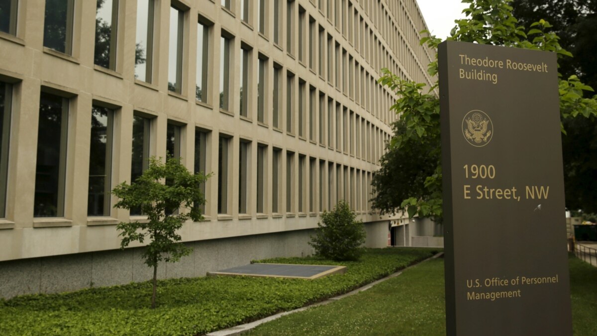 Union: Hackers Stole Data on All US Federal Employees