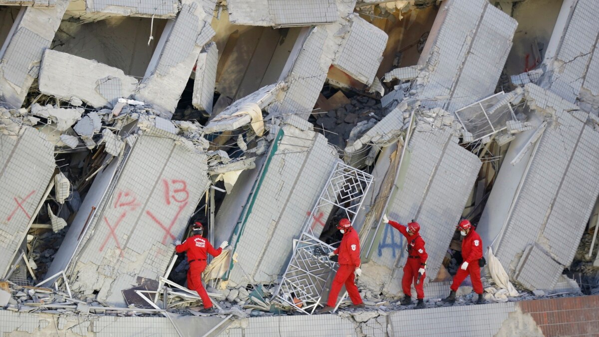 Lebih 170 Orang Diselamatkan dari Reruntuhan Gempa Taiwan