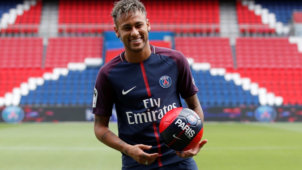 Pour Neymar, la route du Ballon d'Or commence au Celtic Park