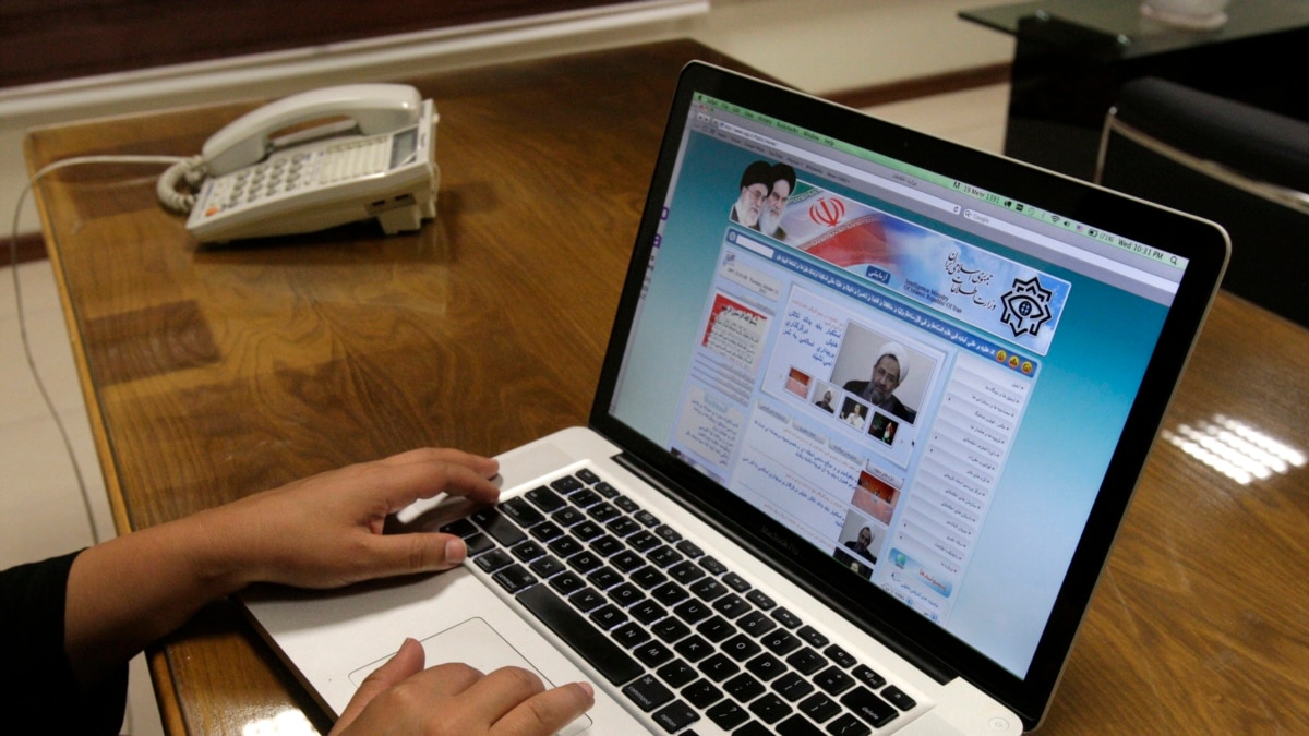 US Sanctions Cyber Actors Linked to Iranian Intelligence Ministry