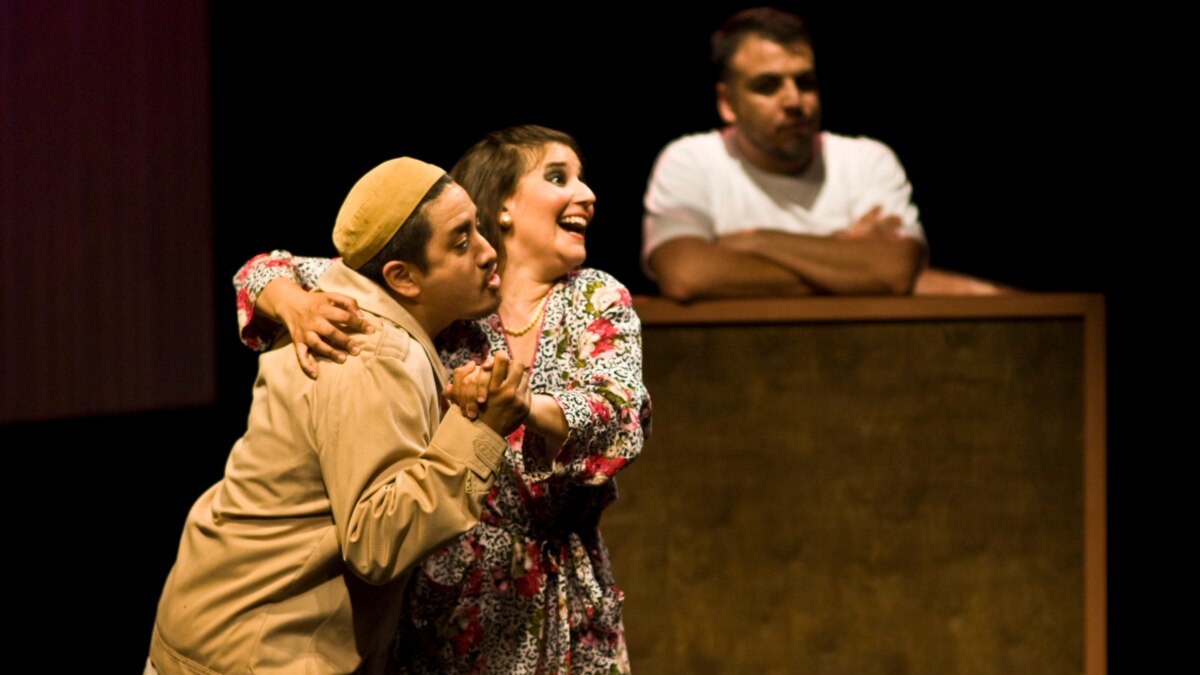 “Tango turco”: Humor negro de Argentina a Washington