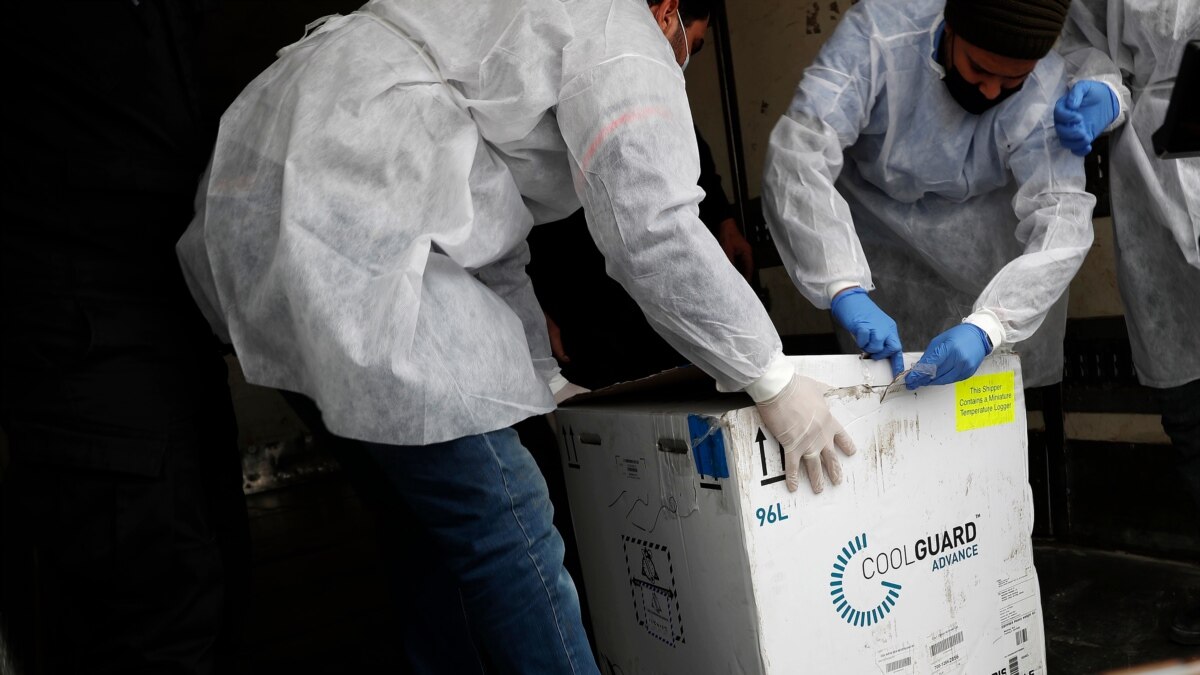Gaza Receives First Shipment of COVID-19 Vaccines