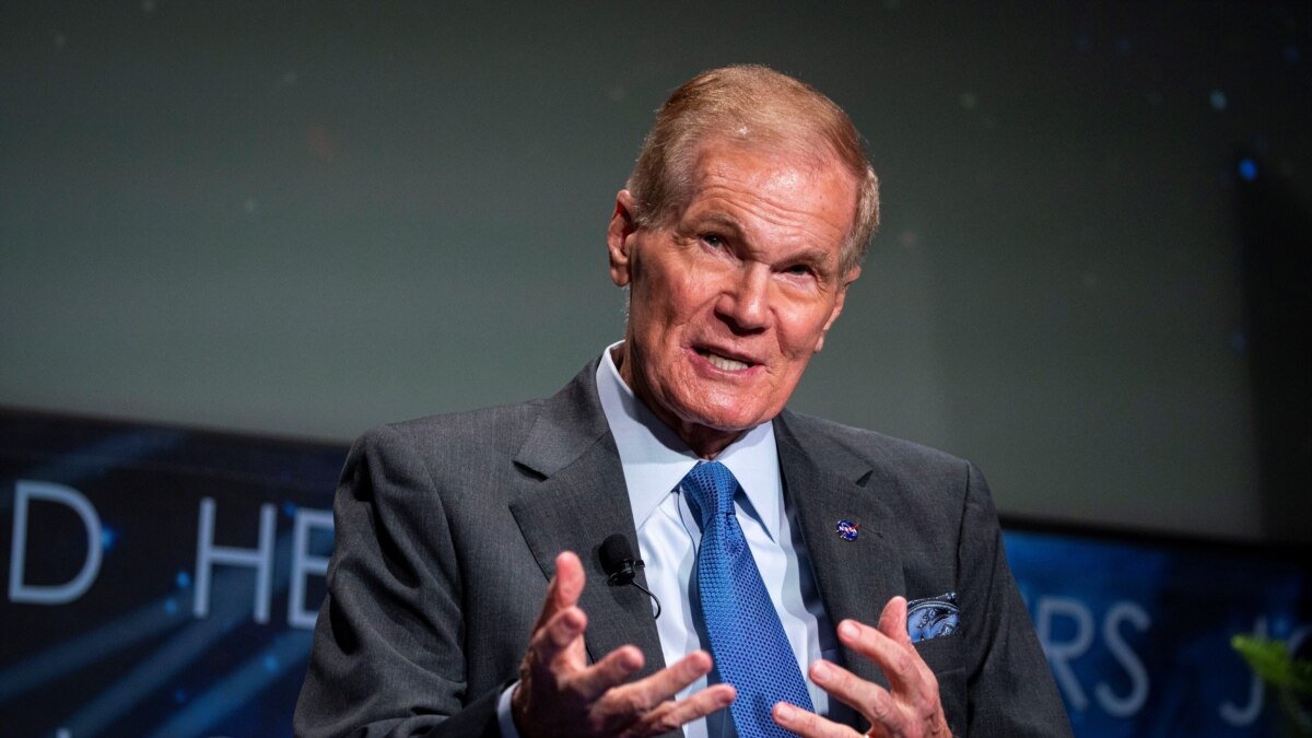 NASA Head Seeks New Funding for Annual Moon Landings 'Over a Dozen Years’