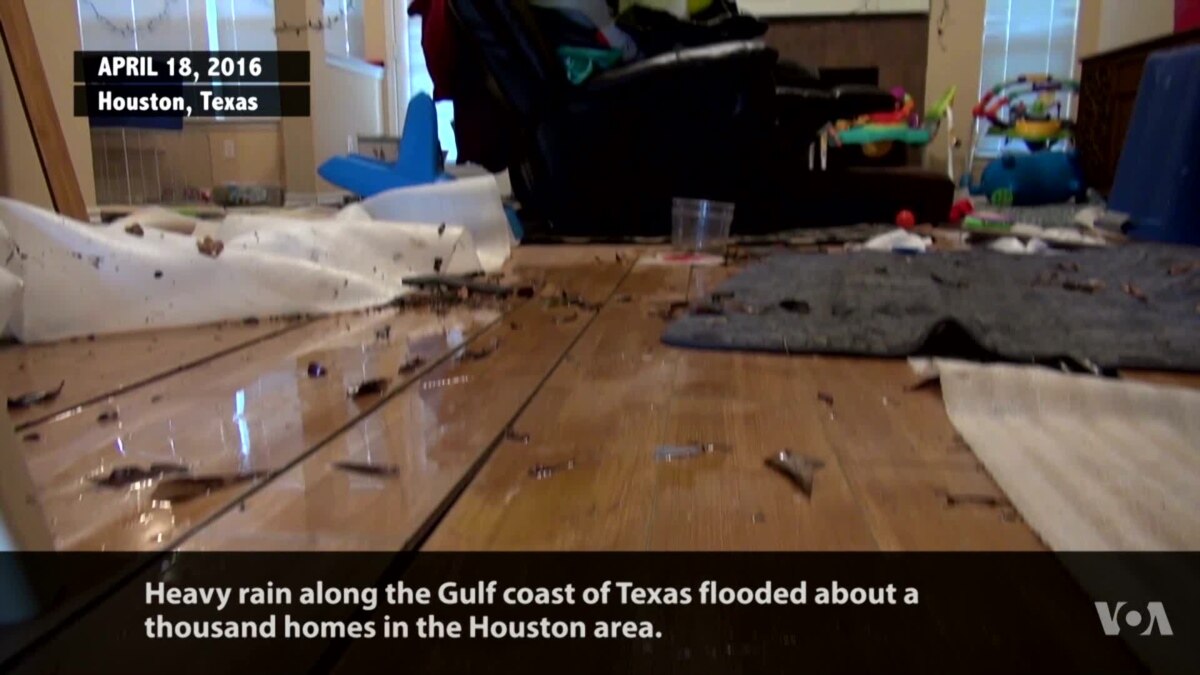 Heavy Rains Cause Flooding in Texas
