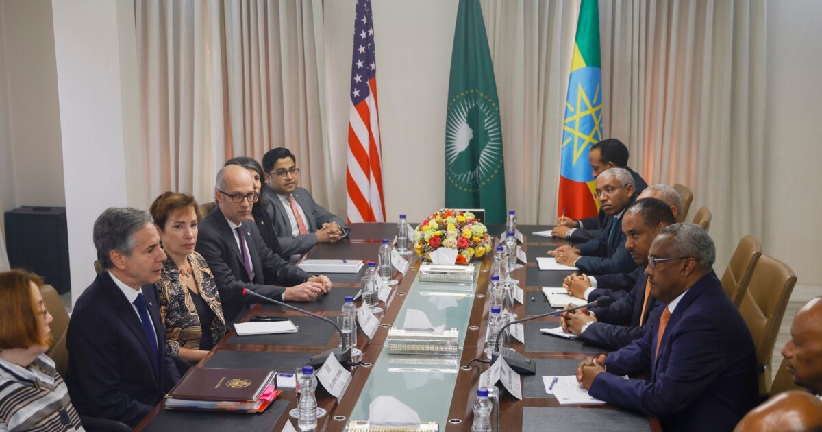 Antony Blinken insta Governo etíope a "aprofundar a paz" na região do ...