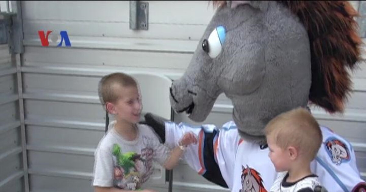 Pelatihan Maskot Tim Olahraga - VOA Sports