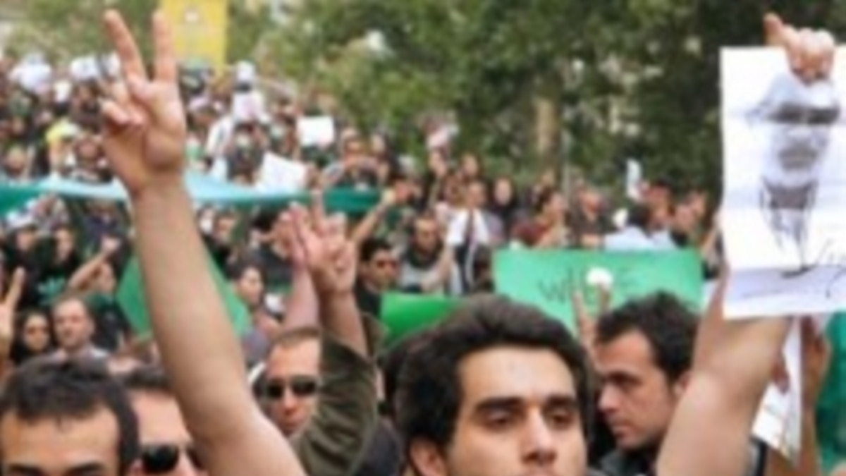 Fallout of 2009 Iran Protests to Carry Over into New Year