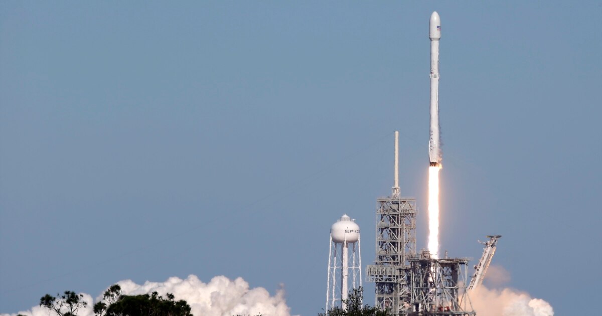 Kapsul SpaceX Diluncurkan ke Stasiun Antariksa