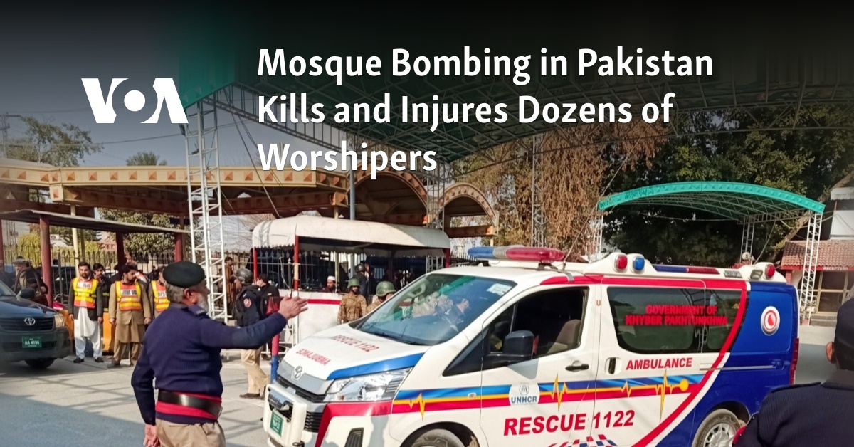 Mosque Bombing in Pakistan Kills 61 Worshipers