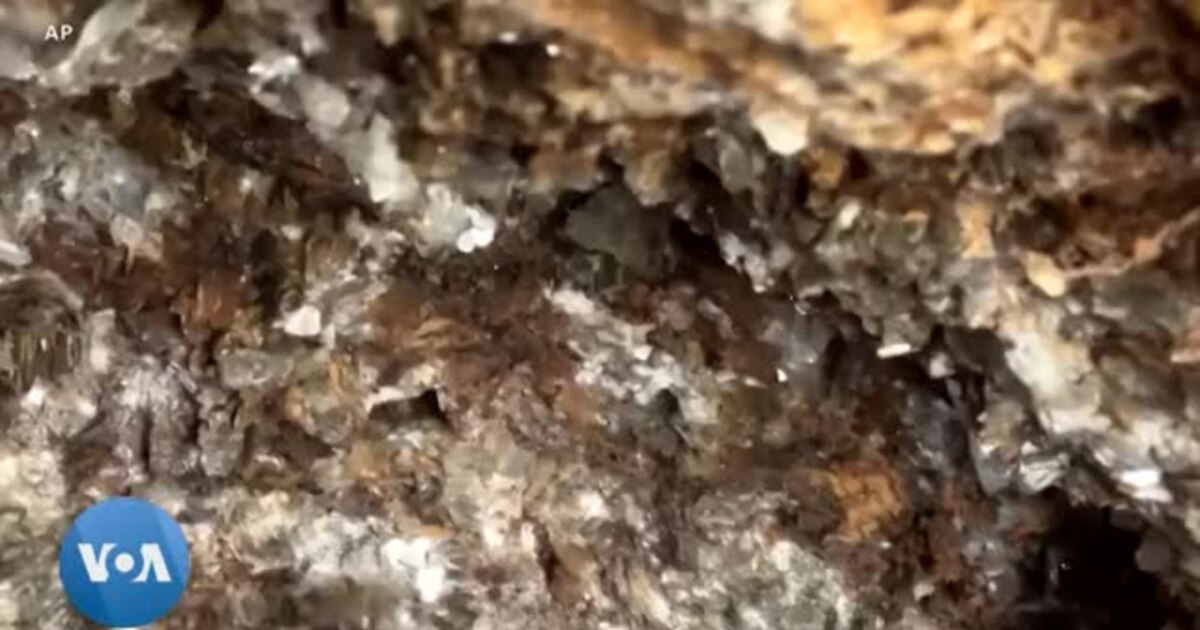 Le travail des enfants dans les mines illégales de lithium au Nigeria