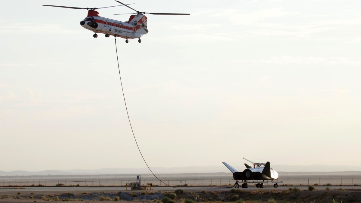 Dream Chaser Spacecraft in Captive-carry Test Over Desert