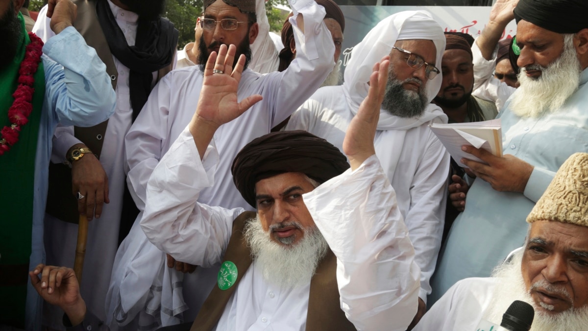 Pakistan to Put Radical Cleric, Followers on Trial