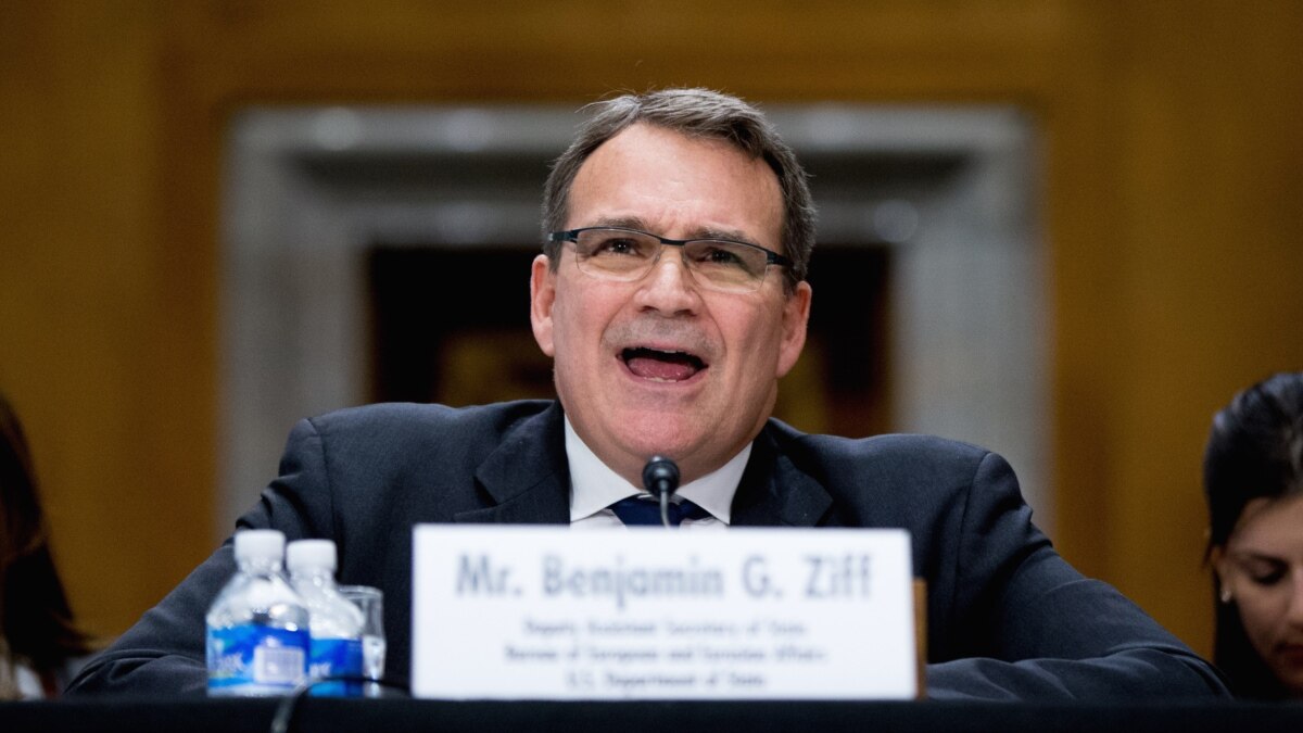 Russian Propaganda: 'The Weaponization of Information'