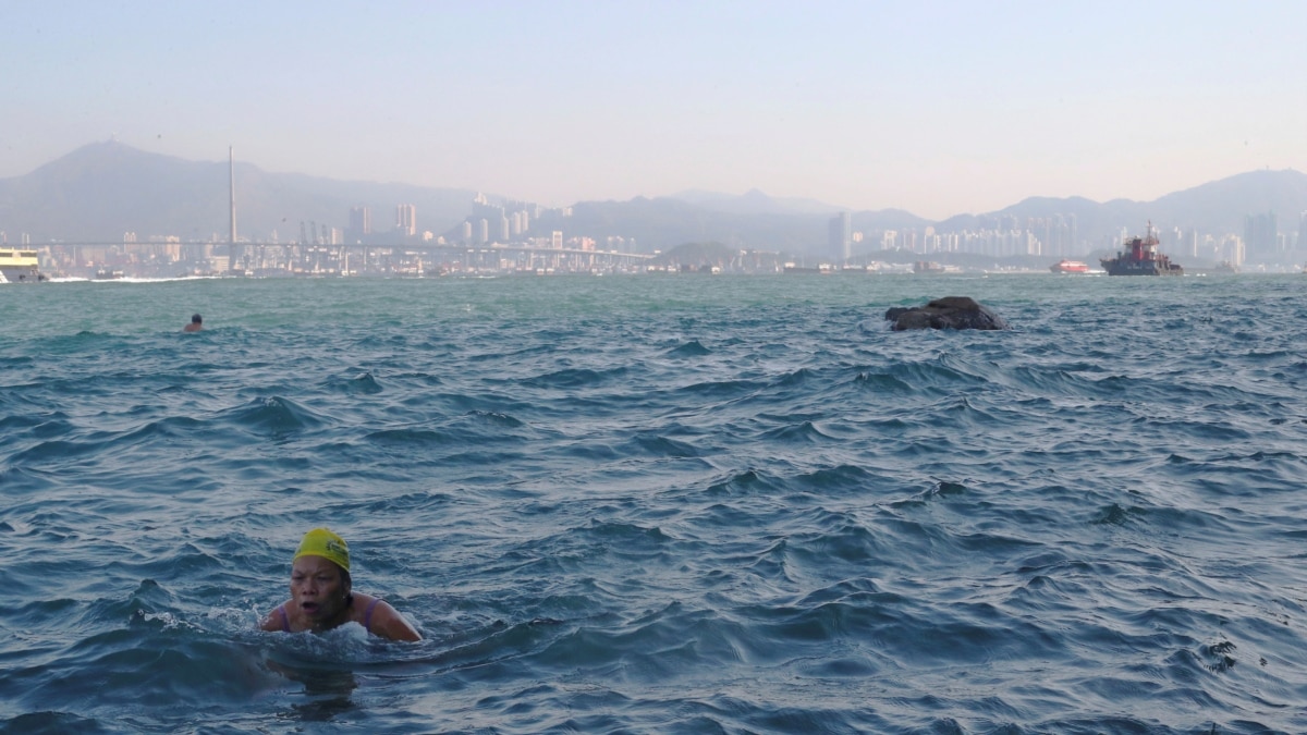 Hong Kong Swimmers Brave Busy Waters