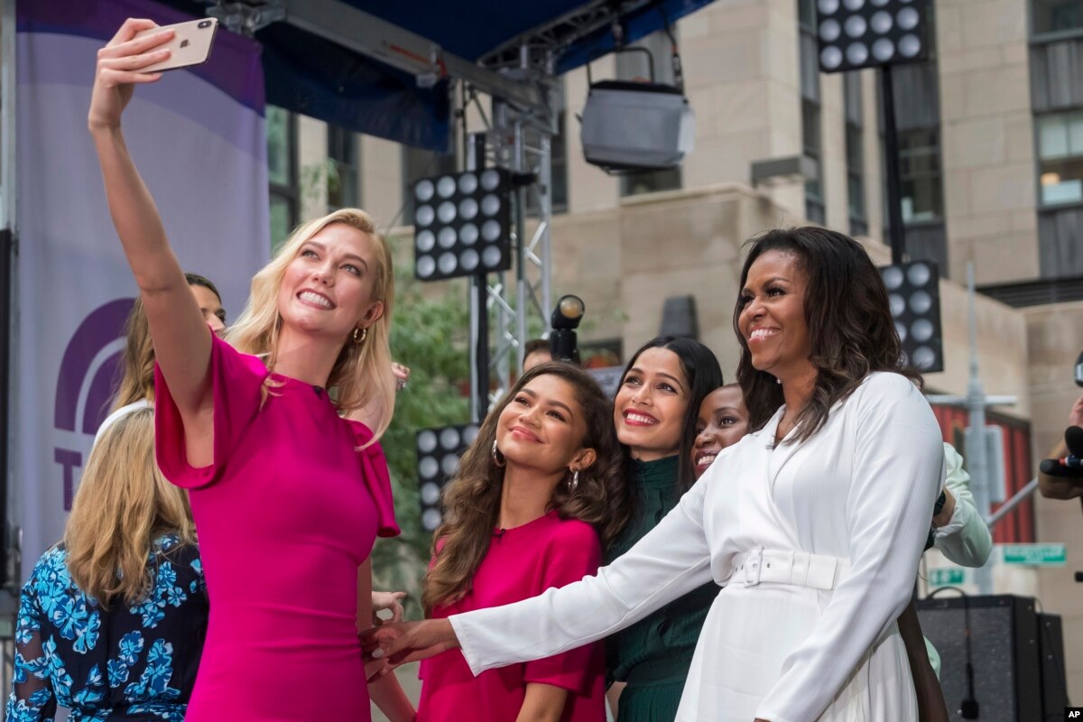 Michelle Obama Announces Program for Girls Around the World