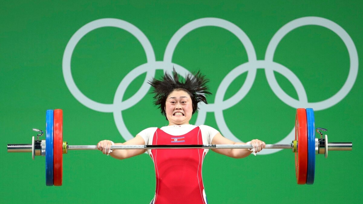 New Study Suggests Weightlifting Changes Brain as Well as Muscles