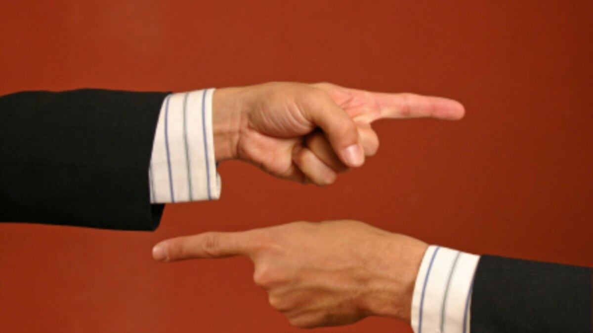 Accuse verb accuse-verb