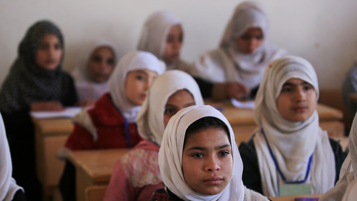 U.S. Supports G-7's Girls Education Declaration