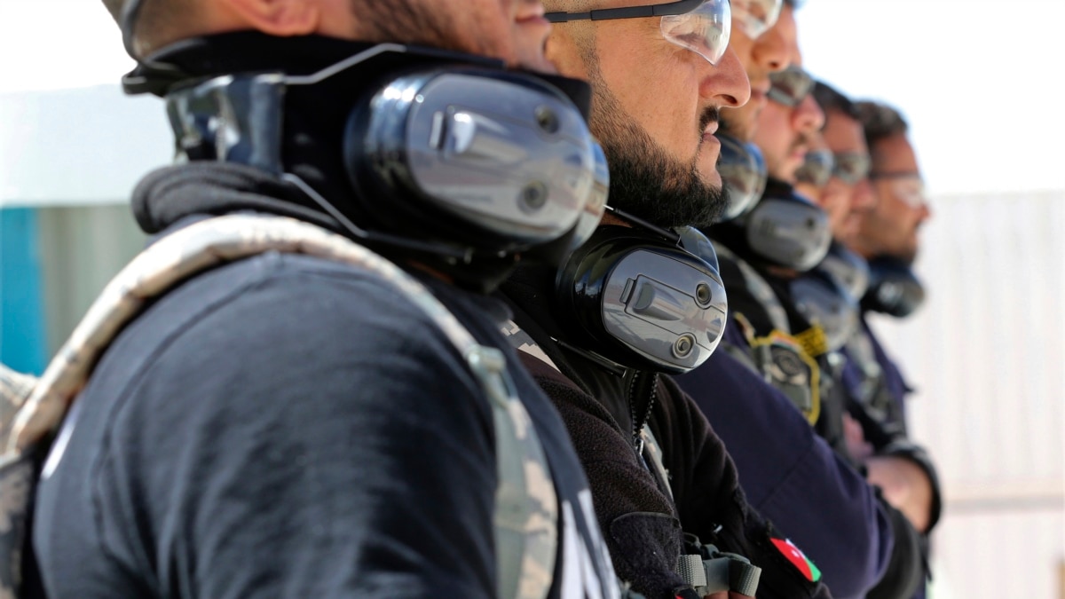 In US-run Drill, Iraqi SWAT Team Taught to Respond to Bombs