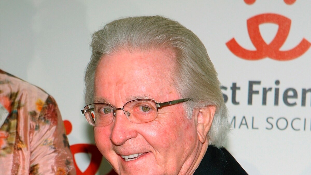 'Laugh-In' Comic Actor Arte Johnson Dies at 90