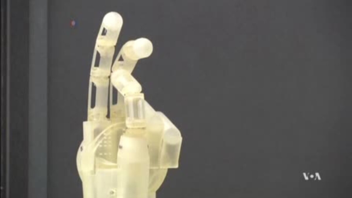 'Metal Muscles' Flex a New Bionic Hand