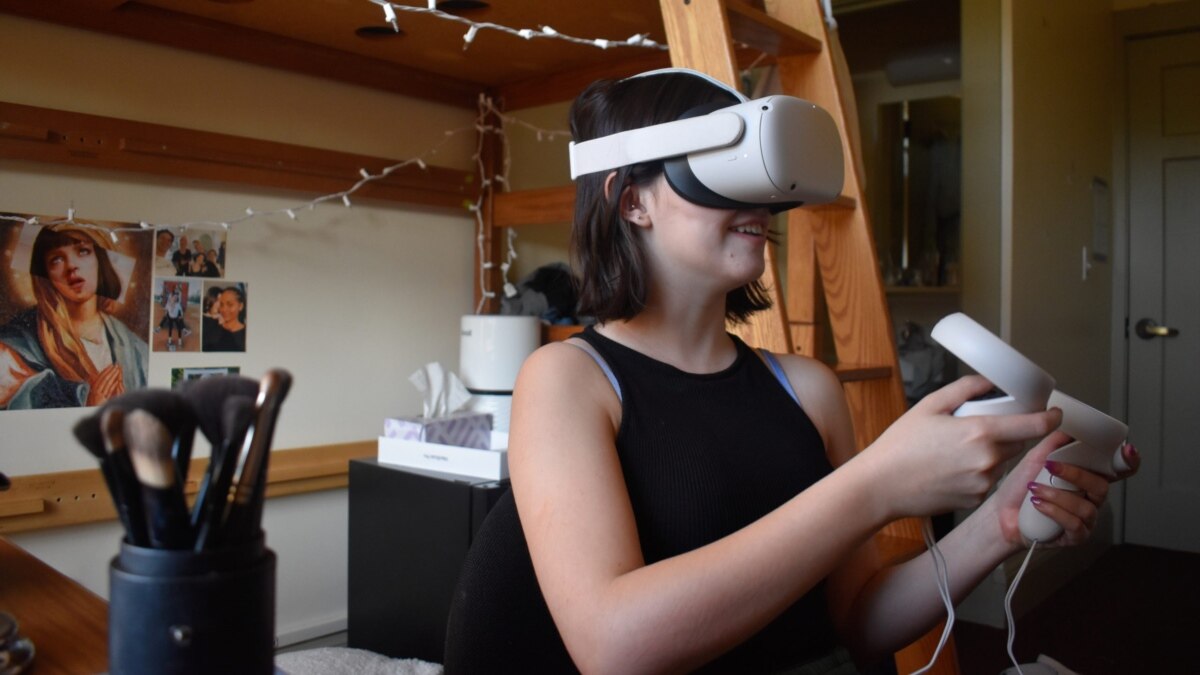 Quiz - US University Launches First Full Class in Virtual Reality