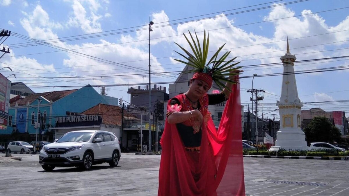 Waria Yogya: Membangun Relasi Setara Melalui Gelar Budaya