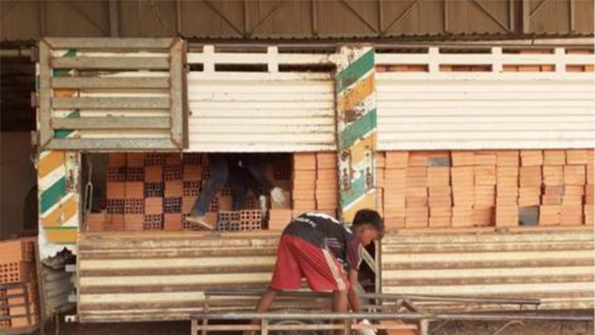 Cambodia Launches Campaign to End Child Labor in Brick Industry