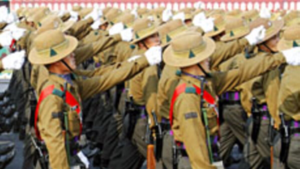 India Becomes Top Arms Importer